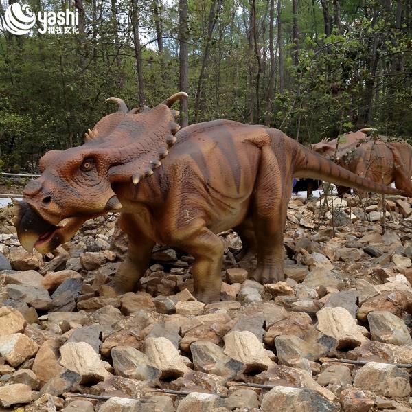 Quality Realistic Triceratops Sculpture Waterproof for Jurassic Dinosaur Park Display for sale