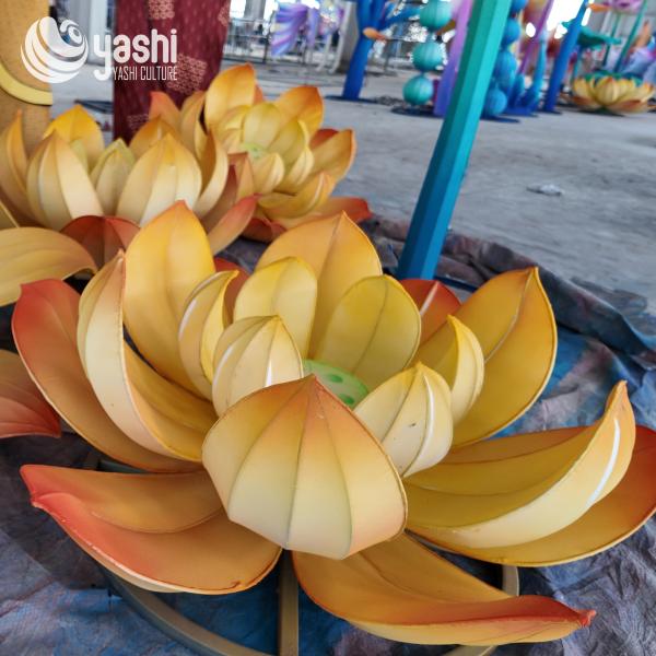 Quality Outdoor Decorative Artificial Lotus Lantern for Festivals Light Displays for sale