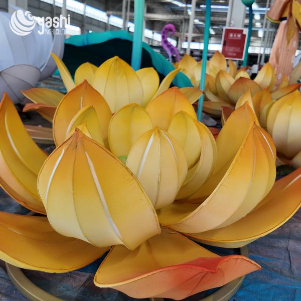 Quality Outdoor Decorative Artificial Lotus Lantern for Festivals Light Displays for sale