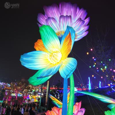 China Outdoor Waterproof Flower Theme Lantern - Festive Decorative Lighting Sculpture for sale