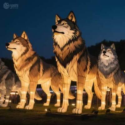 China Giant Realistic Wolf LED Light Sculpture for Theme Park & Zoo Outdoor Waterproof Festival Decoration for sale