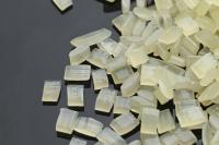 China Multi Function Eva Hot Melt Adhesive Durable Quality For Clothing Edge Sealing for sale