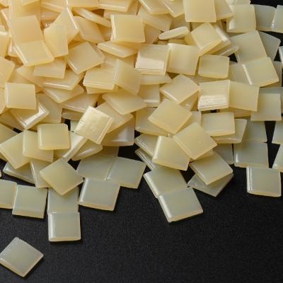 China Woodworking Hot Melt Adhesive Glue Low Operating Temperature 7085-85-0 for sale