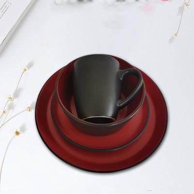 中国 食糧及び飲料のホテルの陶磁器のスカンジナビアのディナー・ウェアは黒くおよび赤く置いた 販売のため