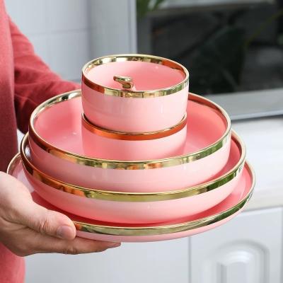 China Gouden die Rim Pink Round Porcelain Dinnerware voor Koffiewinkel wordt geplaatst Te koop