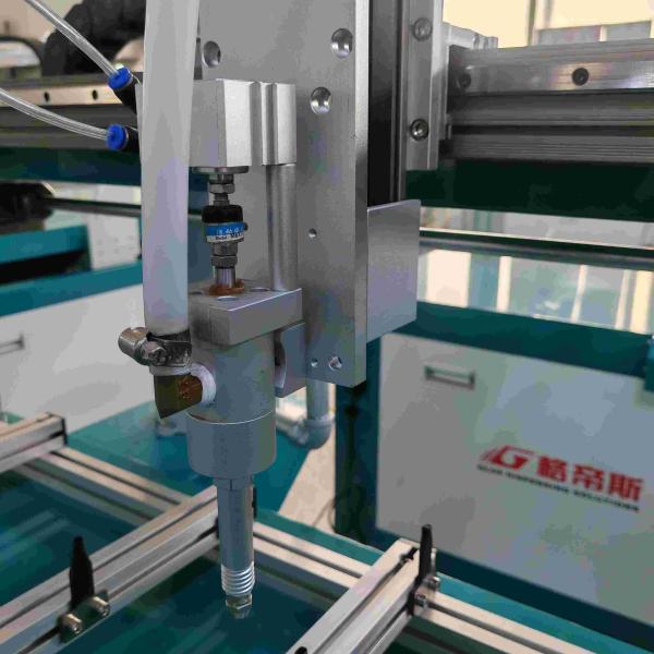 Quality 220V Glue Dispensing Robot 3 Axis Robotic Adhesive Dispenser 700*650*1200mm for sale