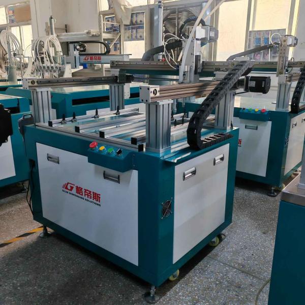 Quality 220V Glue Dispensing Robot 3 Axis Robotic Adhesive Dispenser 700*650*1200mm for sale