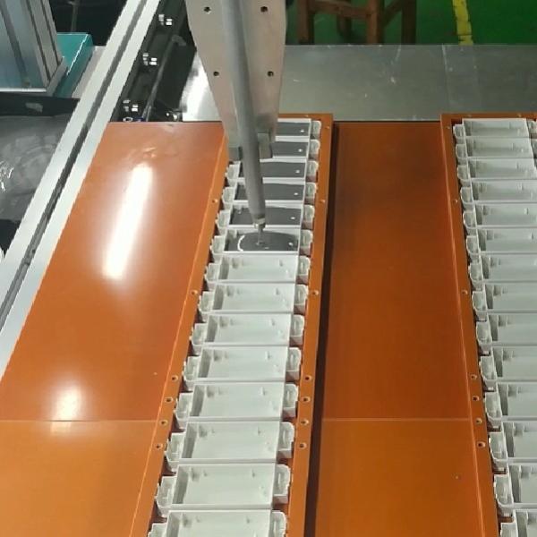 Quality Black Silicone Potting Machine 3 Axis Glue Dispensing Systems 0.5Mpa - 0.8Mpa for sale