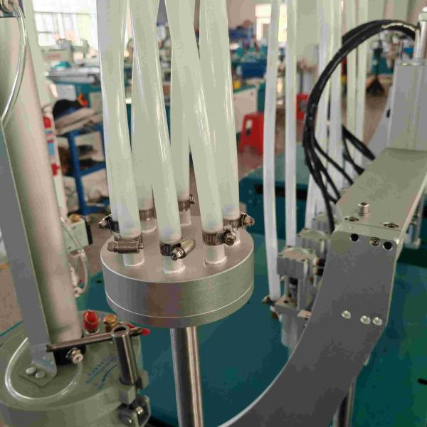 Quality Multi Heads Glue Dispensing Robot 220V Automated Adhesive Dispenser 600*600MM for sale