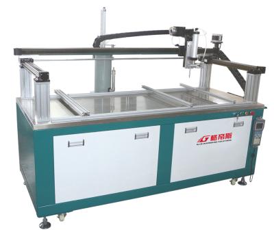 China Glue Dispensing Robot Featuring Automatic Silicone Dispensing and Programmable Movement for Food Warm Keeping Board Production for sale