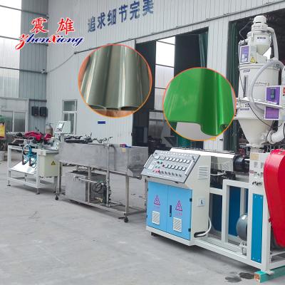 China Linha de produção de perfis de PVC de parafuso único Máquina de extrusão lenta de perfis de PVC à venda