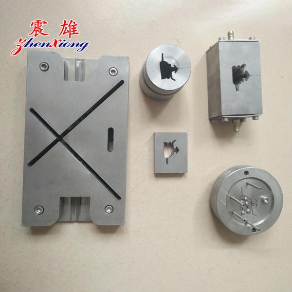 Quality 40Cr  Refrigerator Gasket Plastic Extrusion Mould PVC Door Gasket Complete Mold for sale
