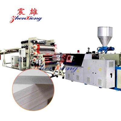 China 1220mm 400kg/H PVC Foam Board Line Plastic Pvc Wall Panel Extrusion Machine for sale