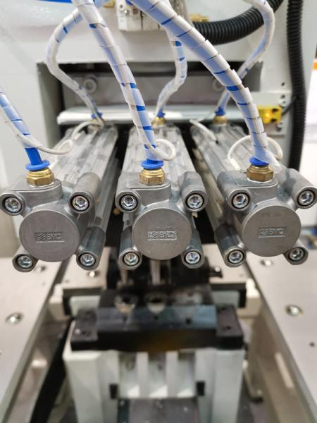 3000r/min プロフェッショナル CNC プレート 掘削 機械 大規模加工