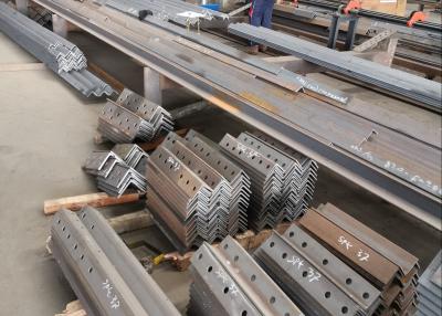 China Einreihiger Schneidmodus CNC-Bohr- und Schneidmaschinenlinie 80 m/min Vorschubgeschwindigkeit des Winkels zu verkaufen