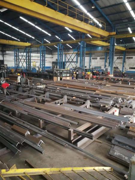 O CNC de alta velocidade da fabricação da parte superior de China dobra o modelo de máquina JNC2020 da perfuração