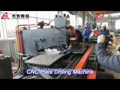 Macchina foratrice CNC con alimentazione servo motore, 1500x8000mm, per piastre di varie dimensioni e spessori