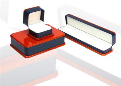 Red & Black Plastic Jewelry Box Recyclable Dustproof Full Color Offset Printing
