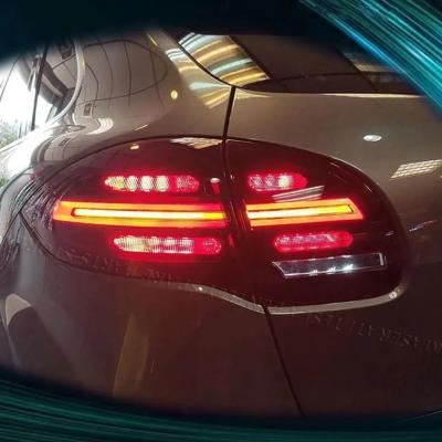 Cina Per Porsche Cayenne 958.1 2011-2014 Luci posteriori a LED Nuove luci posteriori di auto fluenti luce di svolta segnale Plug And Play in vendita
