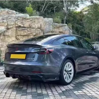 Cina Il kit per la carrozzeria del modello Tesla 3 Plus avvolge tutti i nuovi aggiornamenti in fibra di carbonio in vendita