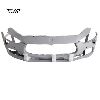 Cina 2013-2017 Ghibli Front Bumper Con Cappuccio Spray Far e Buco Radar Design Standard in vendita