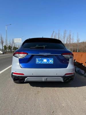 Cina Maserati Levante Kit paraurti anteriore aggiornato alla versione Modena S GTS per un aspetto migliore in vendita