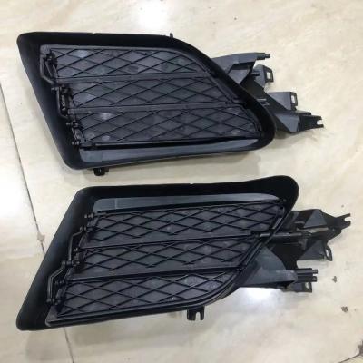 Cina % 100 Testati pezzi di ricambio per auto 1007268 1007269 Per Tesla Model S Grille del paraurti anteriore in vendita