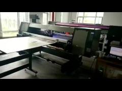 Roll To Roll Hybride UV Printer UV Flatbed Printer voor tapijtdrukken