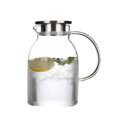 China China manufacturer high borosilicate glass water carafe with side handle for sale