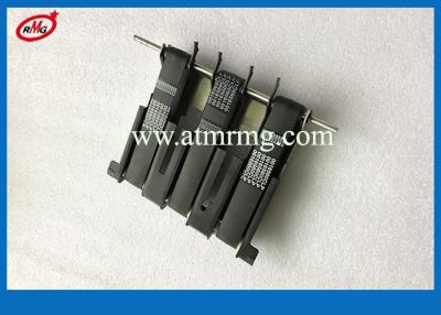 China Presenter Assy Note Clamp NCR ATM Parts 4450677276 445-0677276 Solid Material for sale