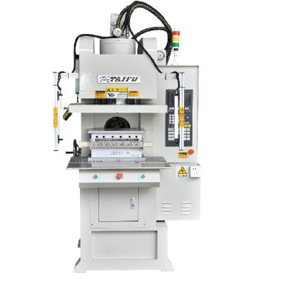 Cina Alta efficienza 55 tonnellate C tipo Vertical Injection Molding Machine per sensore ABS in vendita