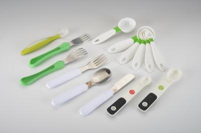 Cina Macchina per lo stampaggio a iniezione verticale da 85 tonnellate con doppio scivolo per bambini cucchiaio in vendita