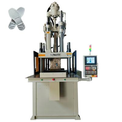Cina Macchina per stampaggio a iniezione verticale a singolo scivolo ad alta efficienza per la fabbricazione di scarpe in vendita