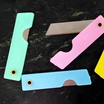 Cina 120 tonnellate Doppia scivola Verticale Stampaggio a iniezione per la fabbricazione di braccio in vendita