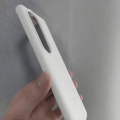 Cina Prezzi bassi Macchina di stampaggio a iniezione di plastica verticale per la produzione di custodie per telefoni in vendita