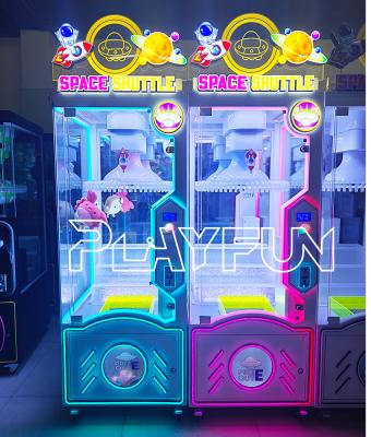 China Playfun New 60 Clips  Coin  Operated Vending  Clip Wheel  Lucky Clips Space Shuttle Prize Games Machine for sale