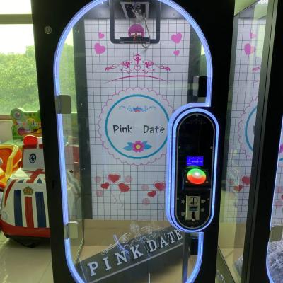 China Playfun rosa Date Cut 2 Win Schere Spielautomat Vordersteigertür zu verkaufen