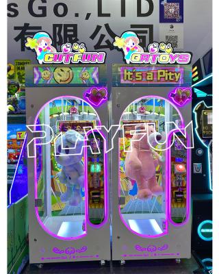 China 2025 Newest Arcade Coin Game Machine Prize Games Cut Fun  Challenge for 10 Seconds Cut Gift Scissor Machines Hot Products for sale