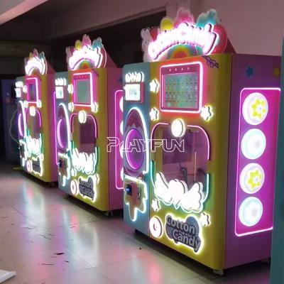 Cina PlayFun Custom Commercial Multi-Language Touch Screen facile da usare Automatica Fully Cotton Candy Vending Machine Robot in vendita