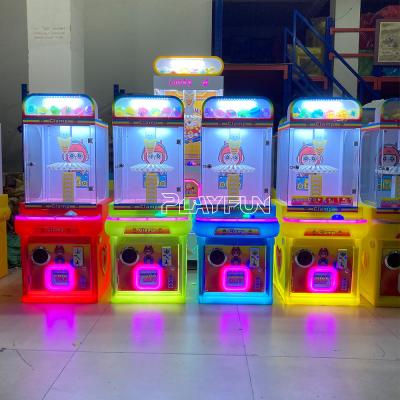 China PlayFun Hot Sale High-Quality Coin Operated Clamps Machine Clamp Gift Win Prize Game Vending Game Machine for sale