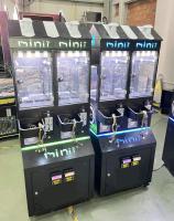 China 2 Players Mini Claw Machine Crane Dolls Gift Machine for sale