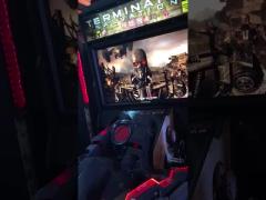 アーケードコイン 42インチ銃 ビデオシミュレーター ターミネーター ゲームマシン
