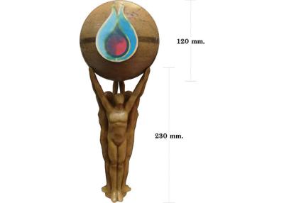 China Shiny Gold Plated Custom Trophy Cup With The Statue Holding The Ball Design for sale
