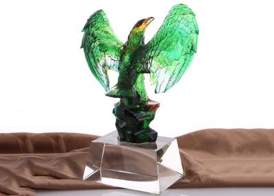 China De Winnaarsherinneringen van Liuli van het jadeglas Chinese met Verglaasd Eagles op Bovenkant Te koop
