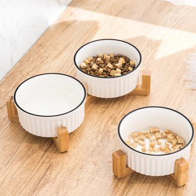 Cina L'animale domestico su ordinazione ceramico su ordinazione lancia forma arrotondata degli alimentatori con lo scaffale in vendita