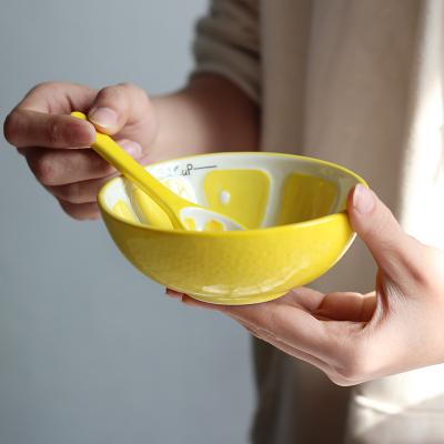 Cina Ciotola ceramica bollente dipinta a mano creativa, ciotole del gelato della porcellana del modello dell'anguria in vendita