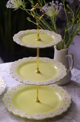 Cina Daisy Underglaze Ceramic Dessert Plates, insieme di cena ceramico di faenza per l'alimento dell'insalata in vendita