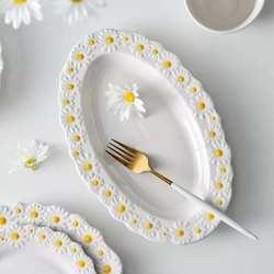 Cina Daisy Underglaze Ceramic Dessert Plates, insieme di cena ceramico di faenza per l'alimento dell'insalata in vendita