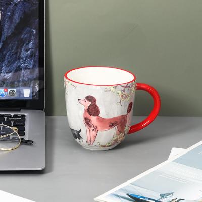 Cina Dipinto a mano puro del regalo del fumetto delle tazze da caffè ceramiche sveglie promozionali del barboncino in vendita