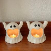 China Small White Ceramic Decorative Pieces Plain Patterned Printed Embossed Carved Design 500 MOQ for sale